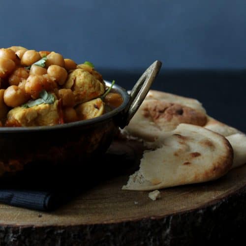 Murgh Cholay - a Pakistani Chicken and Chickpea Curry - Flour & Spice