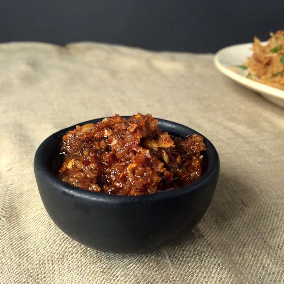 A Sauteed Garlic Chutney Recipe - PERFECT with all pulaos! - Flour & Spice