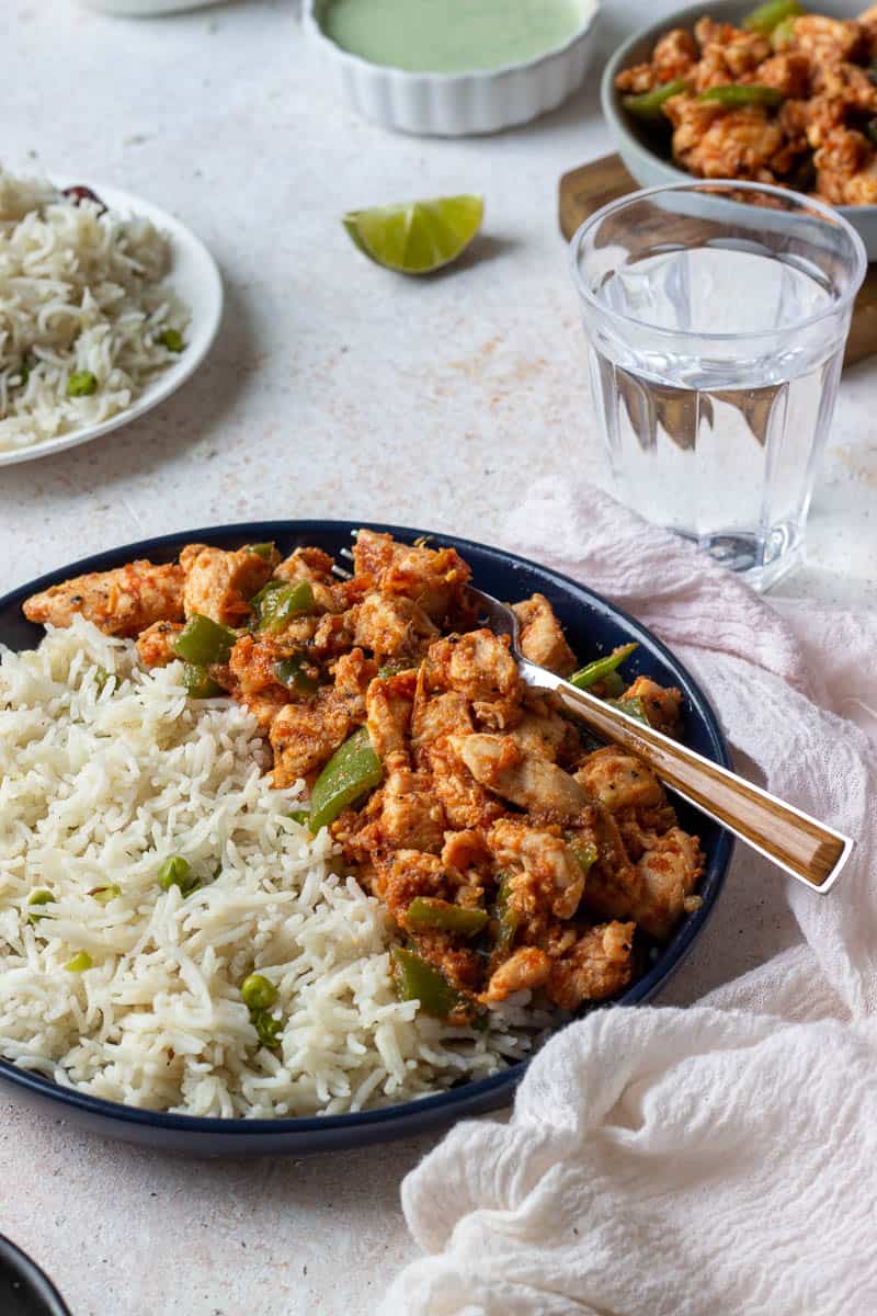 Easy Chicken Jalfrezi Recipe with Video - Pakistani - Flour & Spice