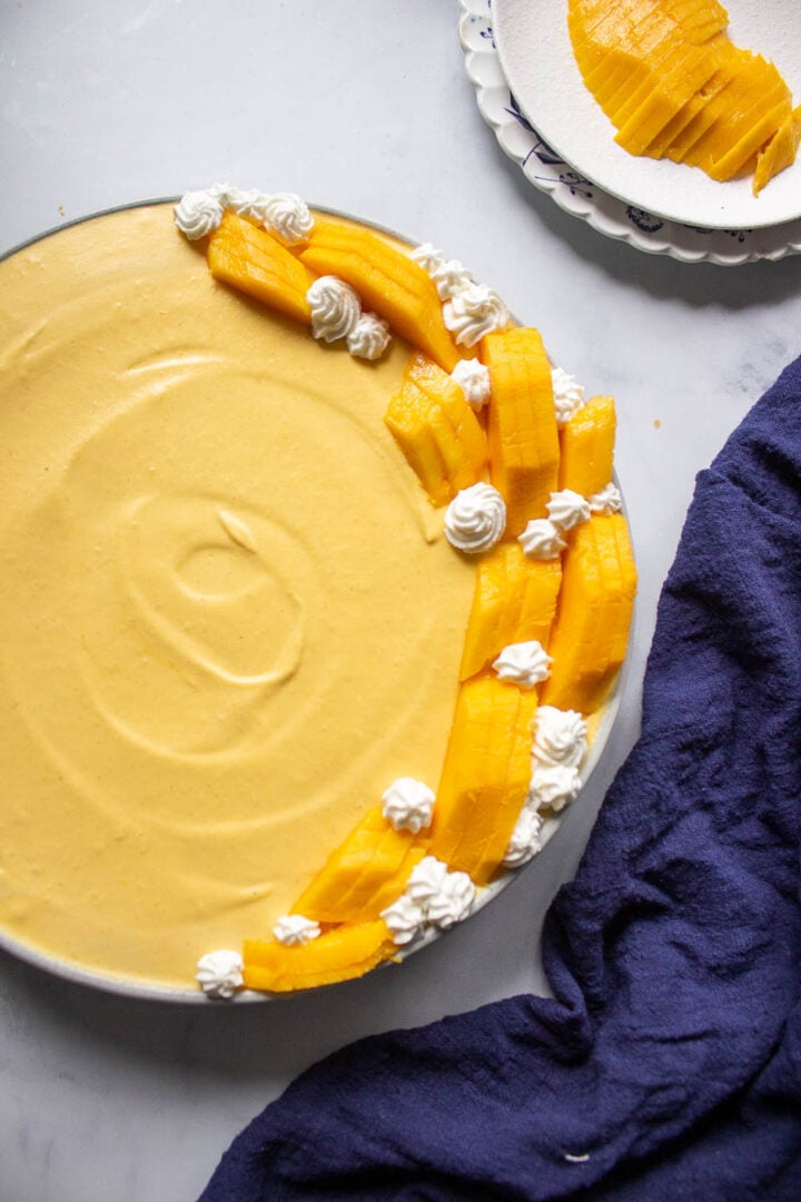 Easy Velvety Mango Mousse Recipe - Flour & Spice