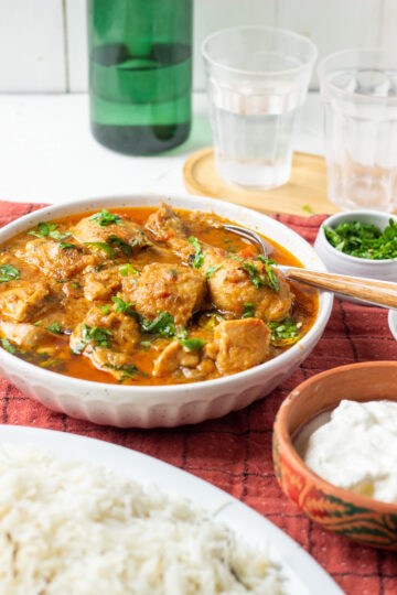 Homestyle Chicken Salan (Chicken Curry) - Flour & Spice